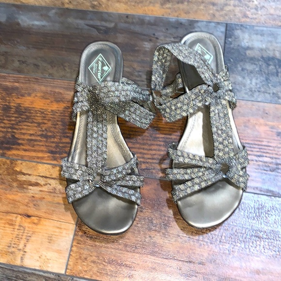 St. John's Bay | Shoes | Comfy Brown Shiny St Johns Bay Sandals | Poshmark